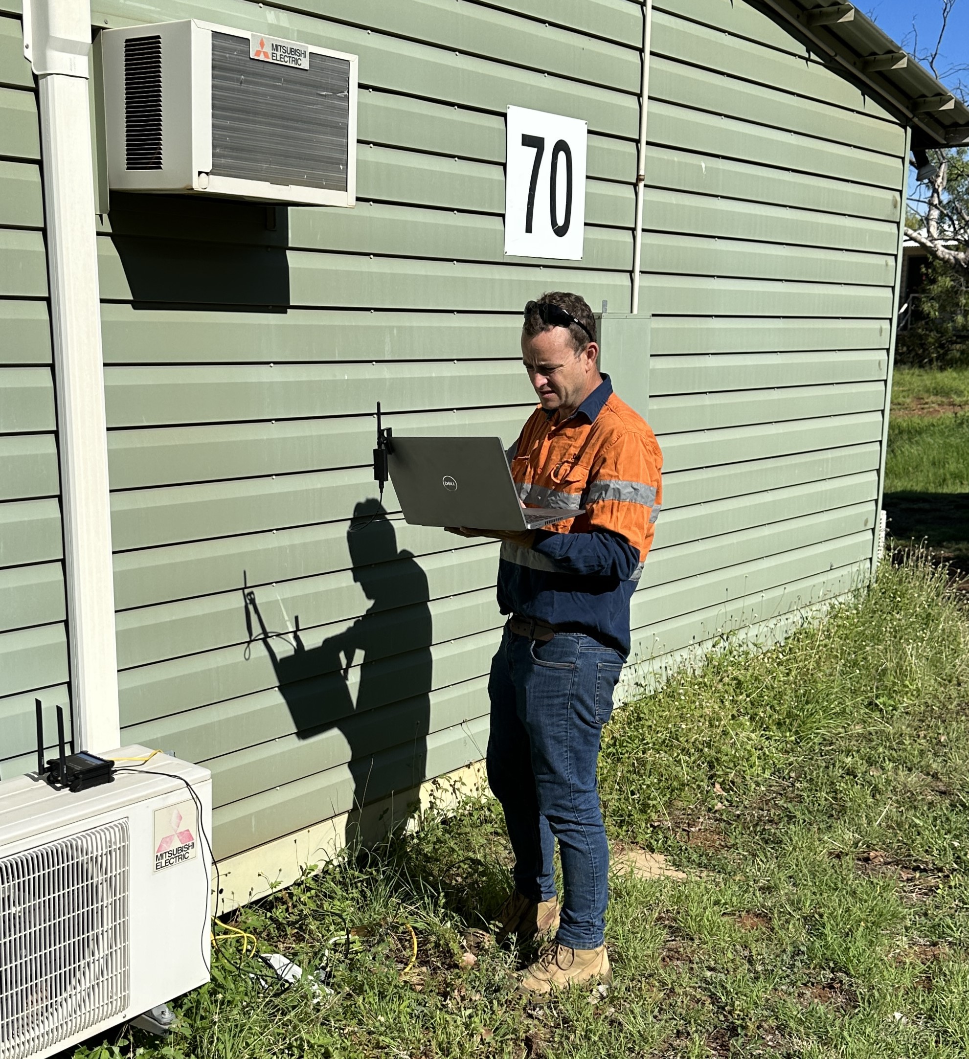 In-ground and Overhead Cabling | EnviroConnect | Cabling Experts